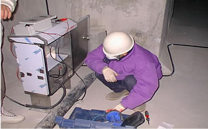 Development and Application of Real-time Bridge Scour Monitoring System